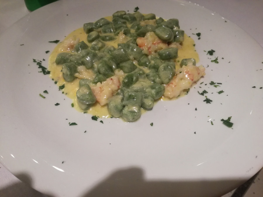 Buon pranzo buchini ??… vaccata pubblicata da Leggenda - Facciabuco.com